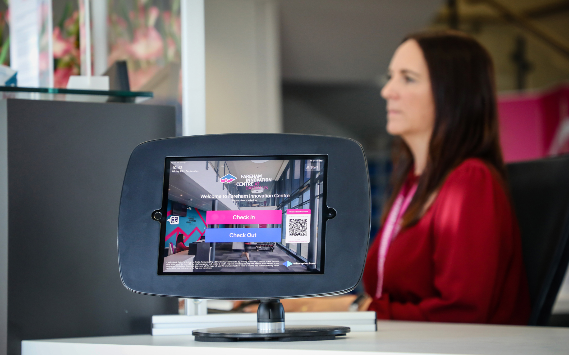 e-Reception Book Pricing, Cost & Reviews - Capterra UK 2026